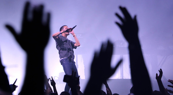 Esibizioni all’estero di artisti stranieri: compensi senza ritenuta ...